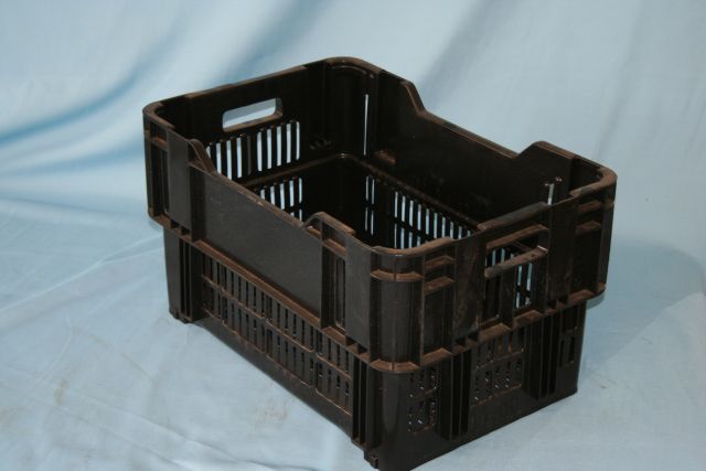 Lug Box - Plastic World